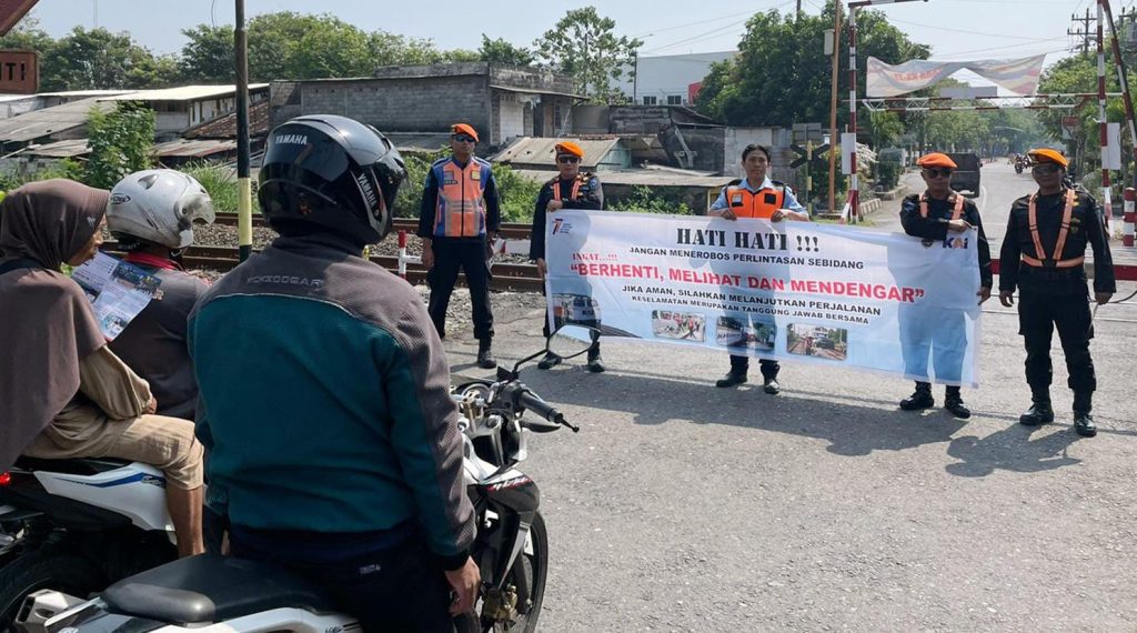 KAI Daop 4 Semarang Waspadai Lonjakan Perlintasan saat Puncak Angkutan ...